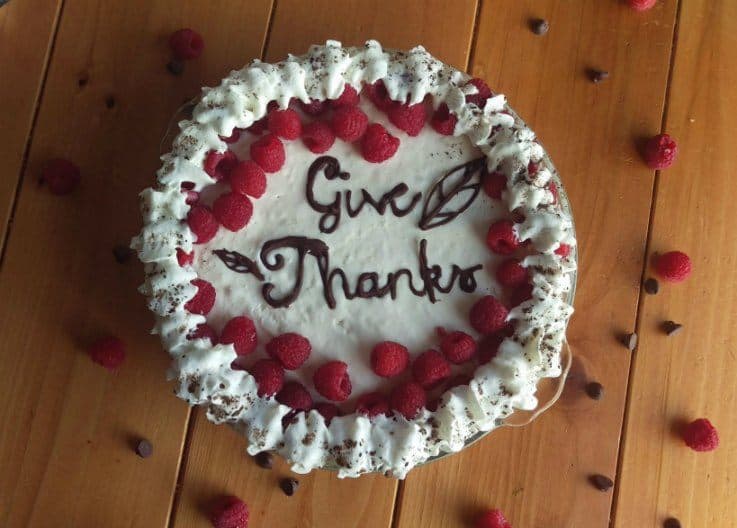 5 Easy Pie Decorations and Designs: Chocolate, Cookie Cutters, and More